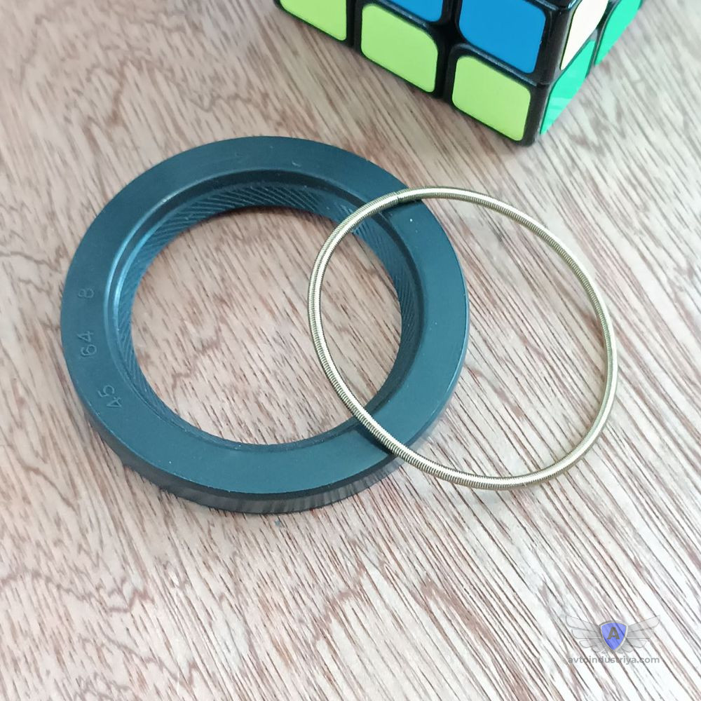 Сальник 45х64х8 КАМАЗ вал первичный КПП фтористыйFKM прав.вращ. латунь ...